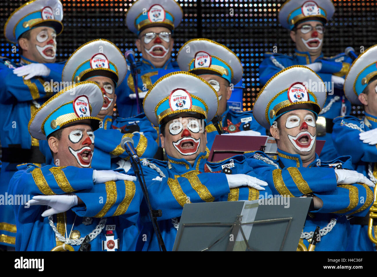 Masked singers during an evening event of the Carnaval de Santa Cruz de ...