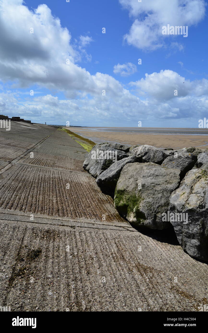 UK, Merseyside, Wirral, Wallasey Embankment, Moreton Beach Stock Photo ...