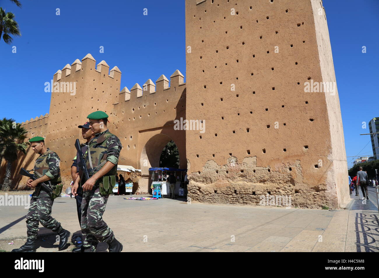 Morocco traditional building Stock Photo - Alamy