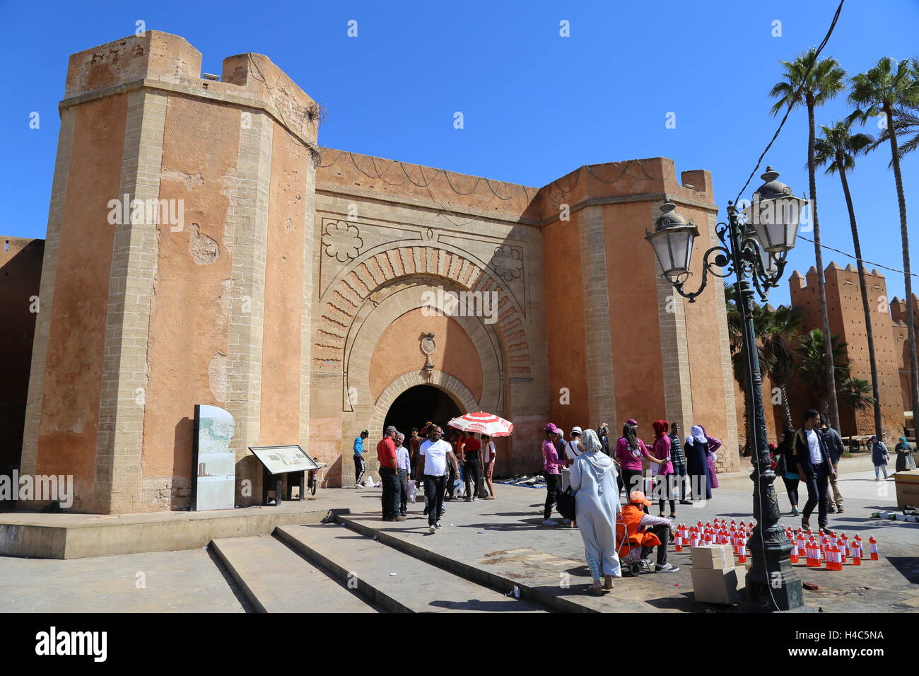 Morocco traditional building Stock Photo - Alamy