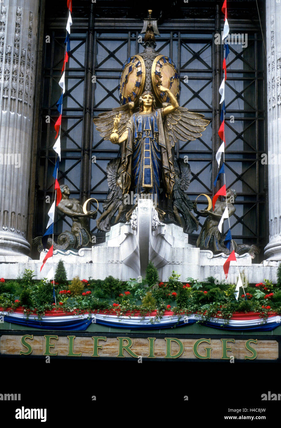 Selfridges history hi-res stock photography and images - Alamy