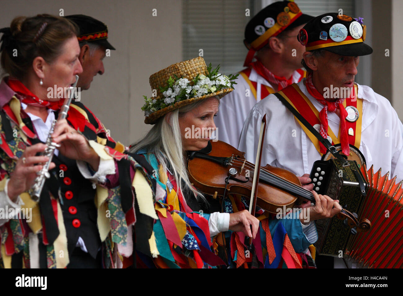 Tenterden folk festival hi-res stock photography and images - Alamy