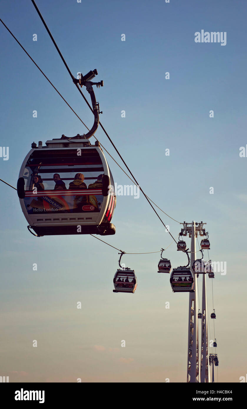 Cable car, gondola, mast, heaven Stock Photo - Alamy