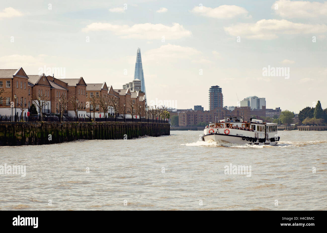 Architecture, town, skyscraper, river Stock Photo - Alamy