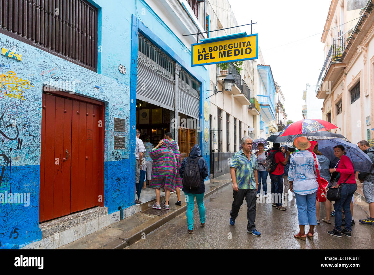 La Bodeguita del midmonth, famous for the Mojito cocktail, favorite bar ...