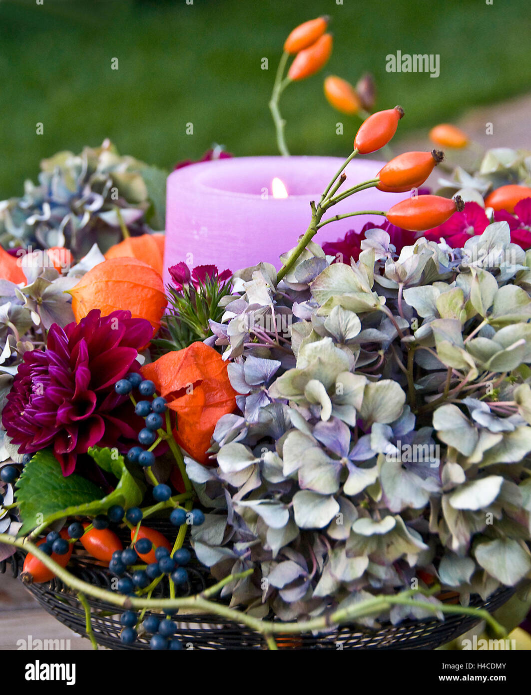 bouquet of flowers with candels Stock Photo - Alamy