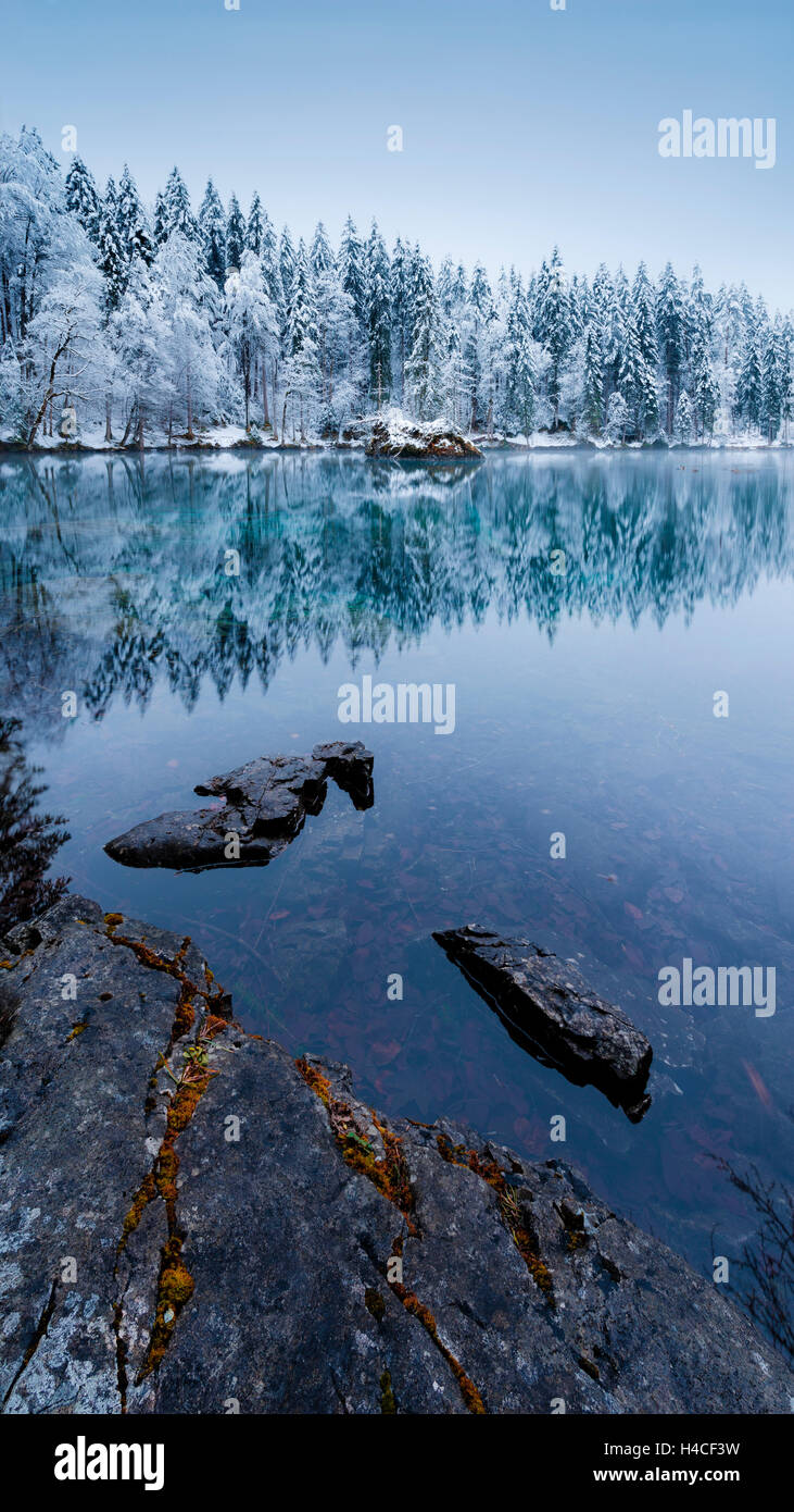 Germany, Bavaria, Alps, Garmisch, Badersee lake, Grainau, winter, cold ...