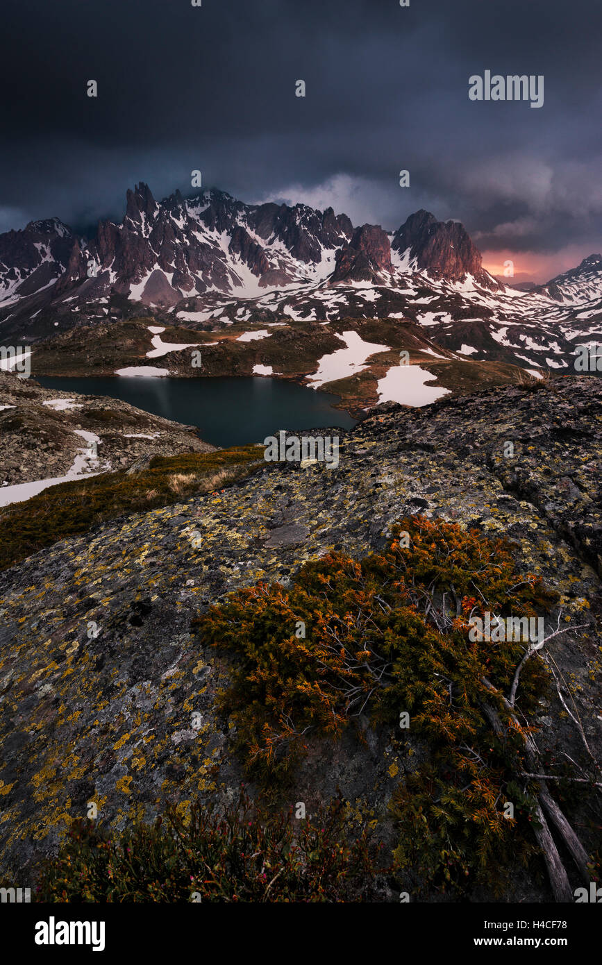 France, Hautes-Alpes, mountains, Alps, Vallée de la Clarée, mountains ...