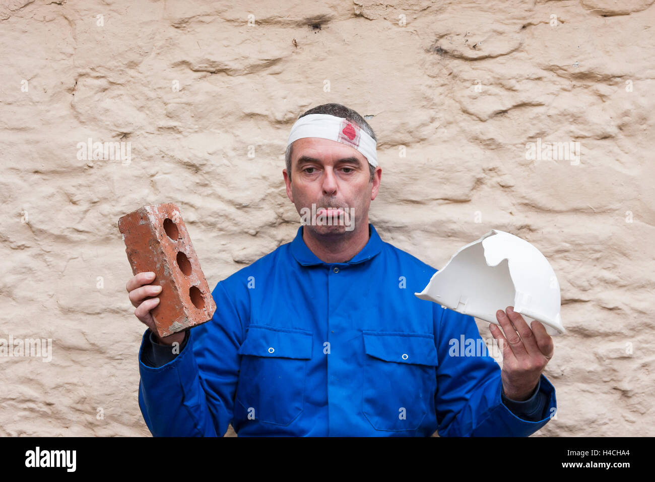 Head injury hi-res stock photography and images - Alamy
