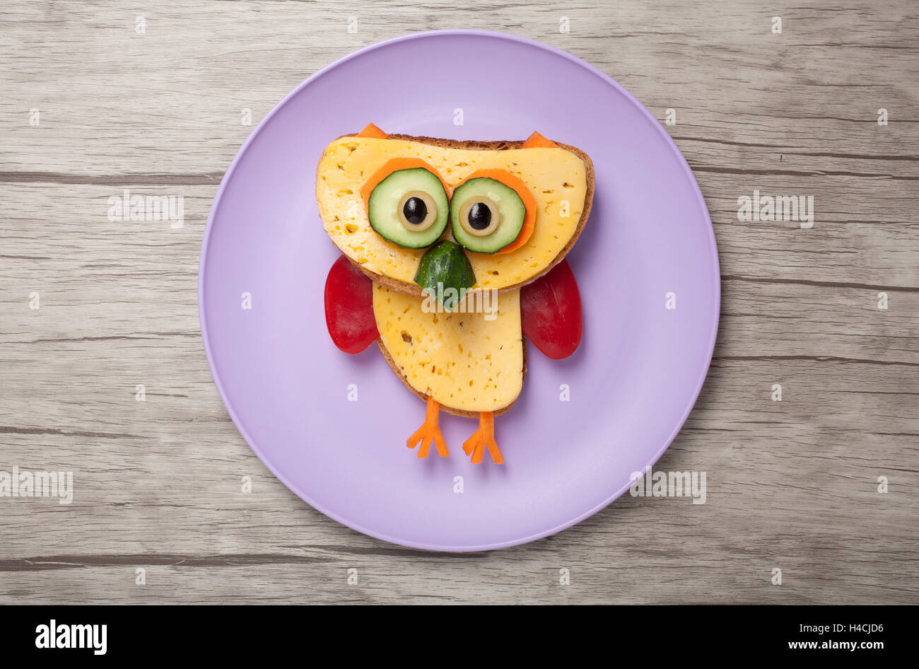 Owl sandwich hi-res stock photography and images - Alamy