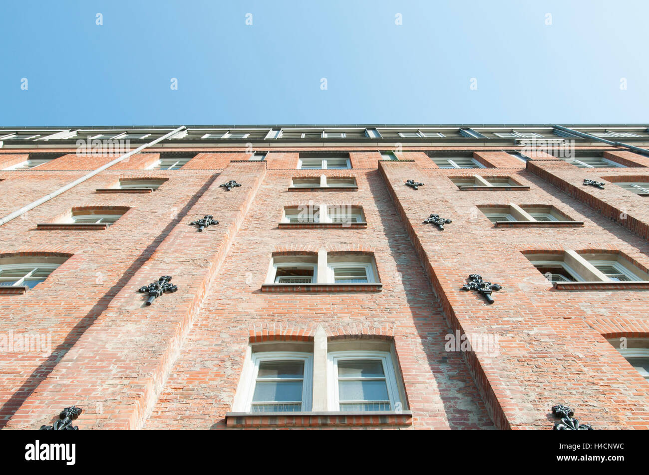 Old warehouse from below hi-res stock photography and images - Alamy