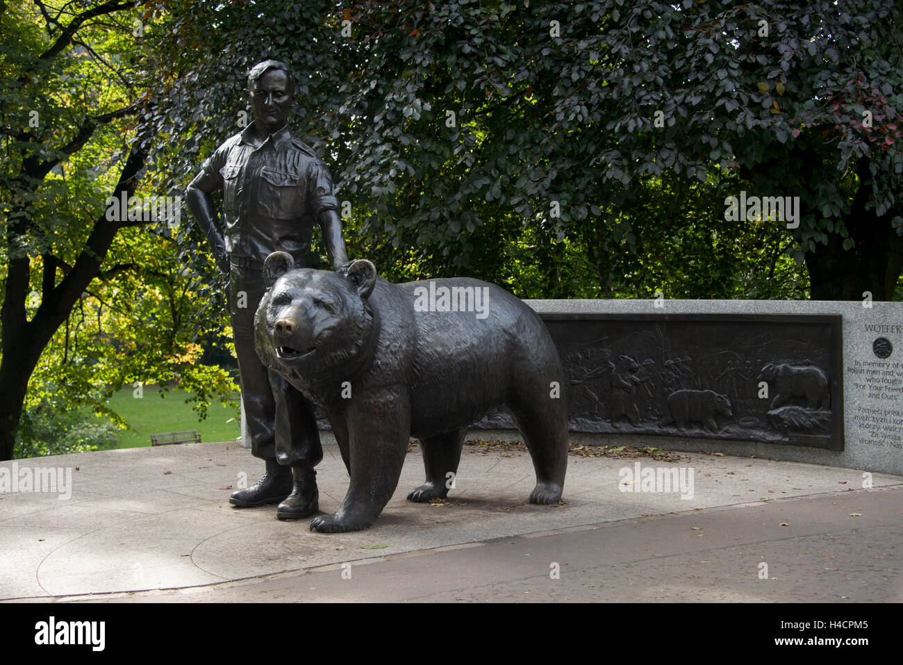 Edinburgh, Scotland. A statue immortalising a beer-drinking bear who ...