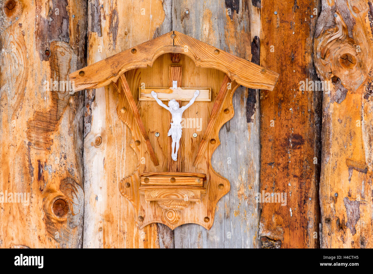 Austria, Vorarlberg, Silbertal, crucifix in wooden hut Stock Photo - Alamy