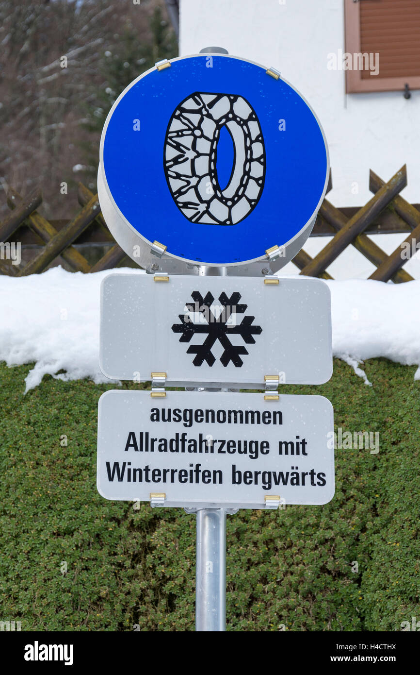Non skid chain duty hi-res stock photography and images - Alamy