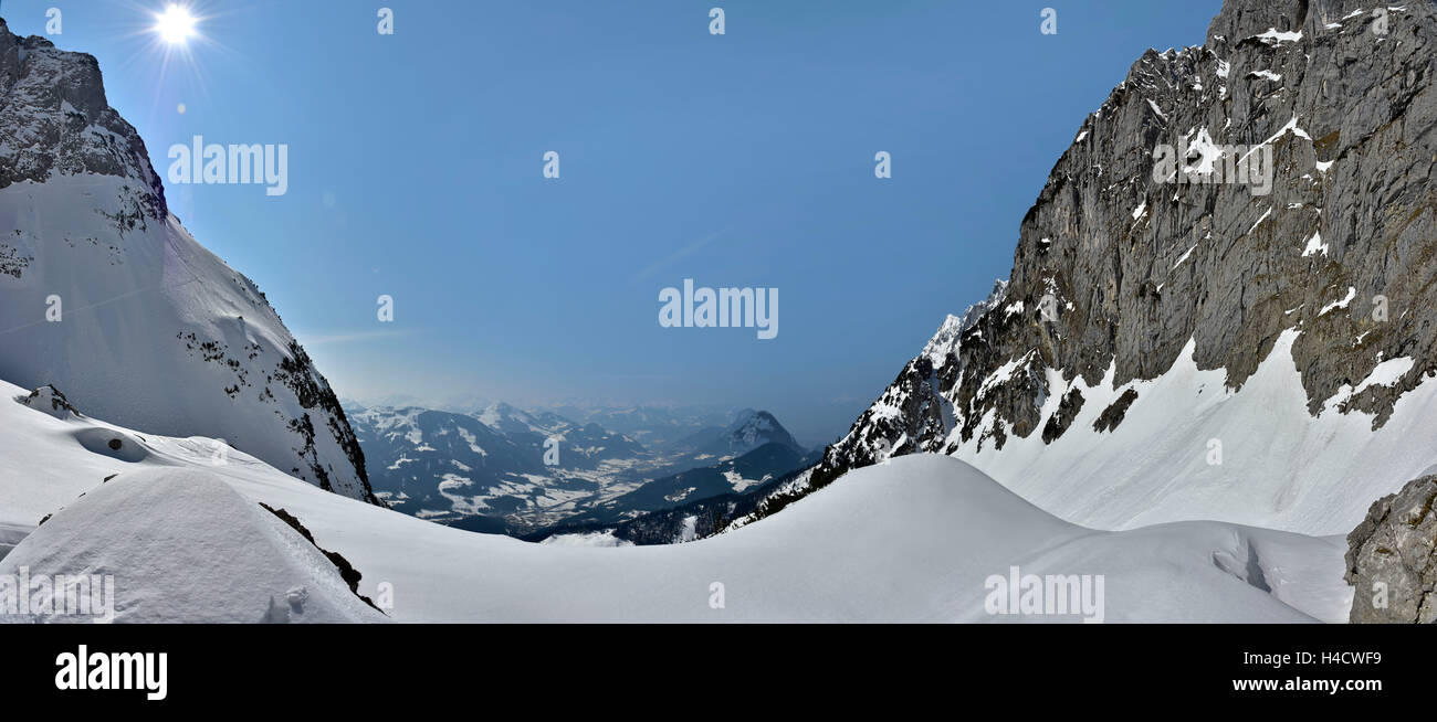 Panorama snow cirque Stock Photo - Alamy