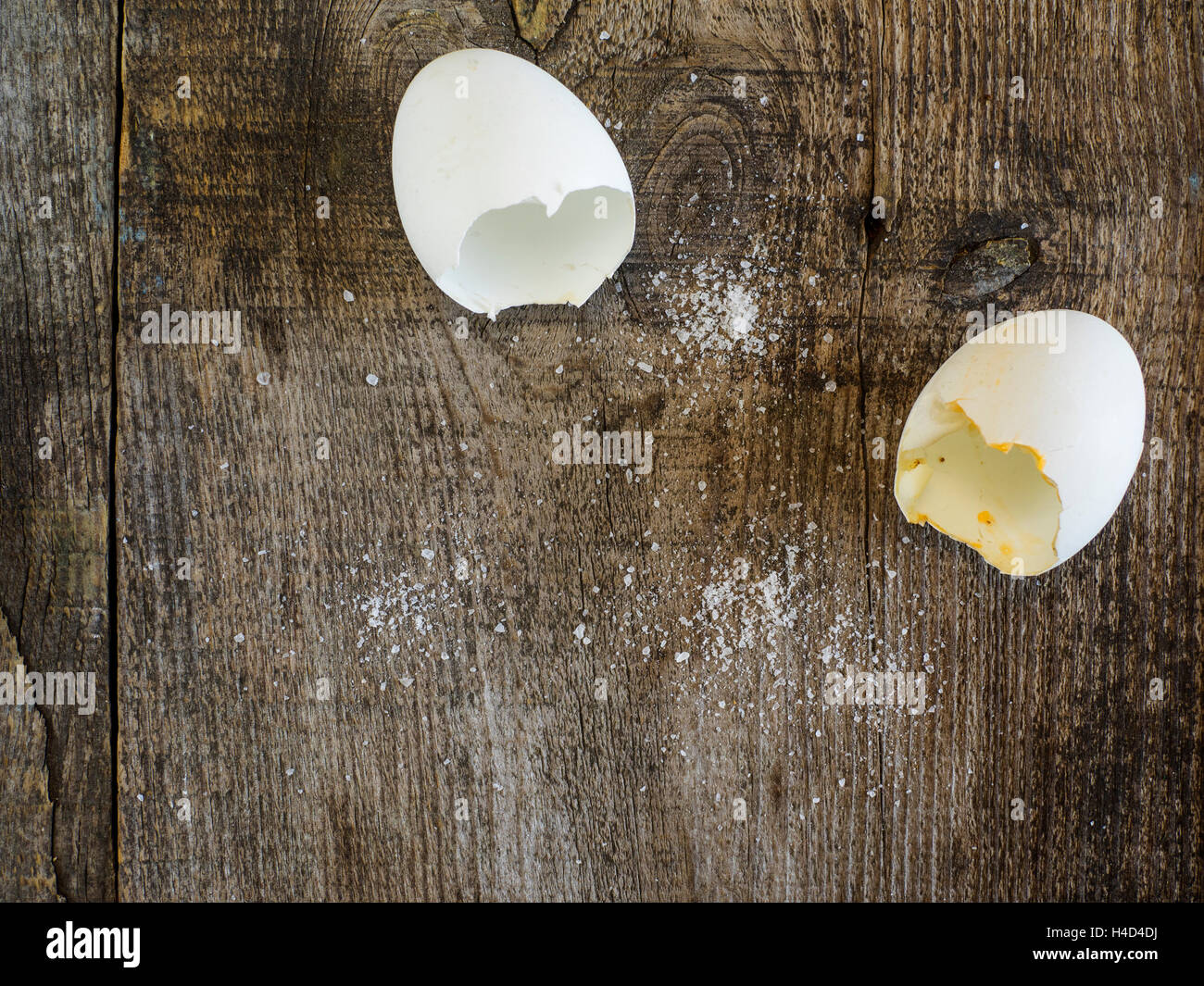 egg shells from eaten boiled eggs on old wooden weathering table Stock ...