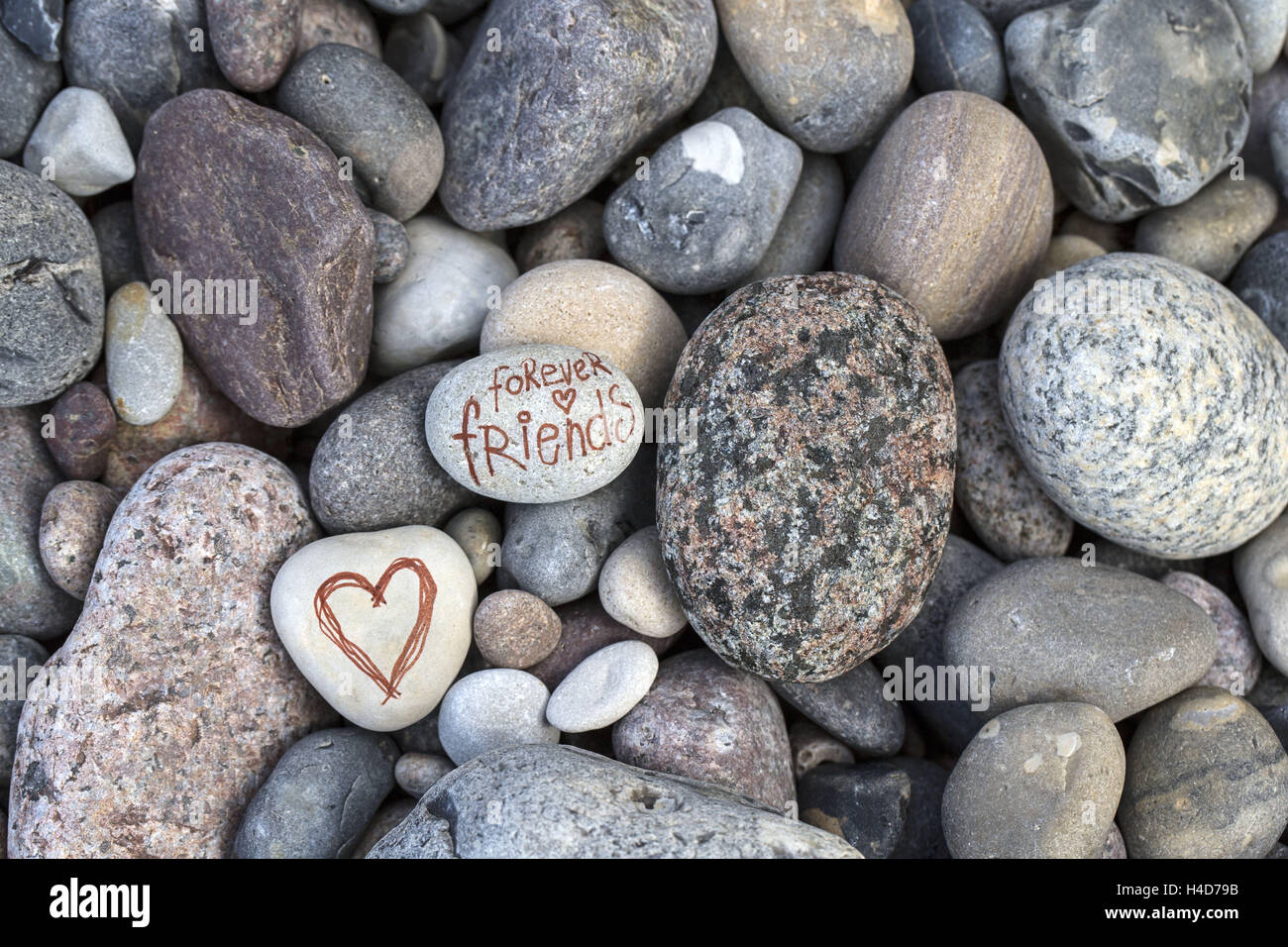 Painted pebbles hi-res stock photography and images - Alamy