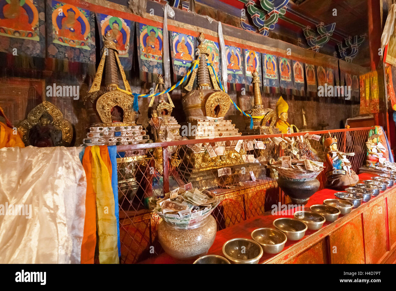 Inside Shalu Monastery, Tibet, China Stock Photo - Alamy