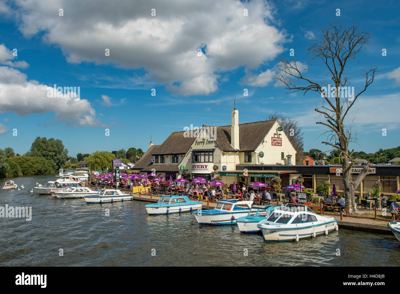 Horning ferry hi-res stock photography and images - Alamy
