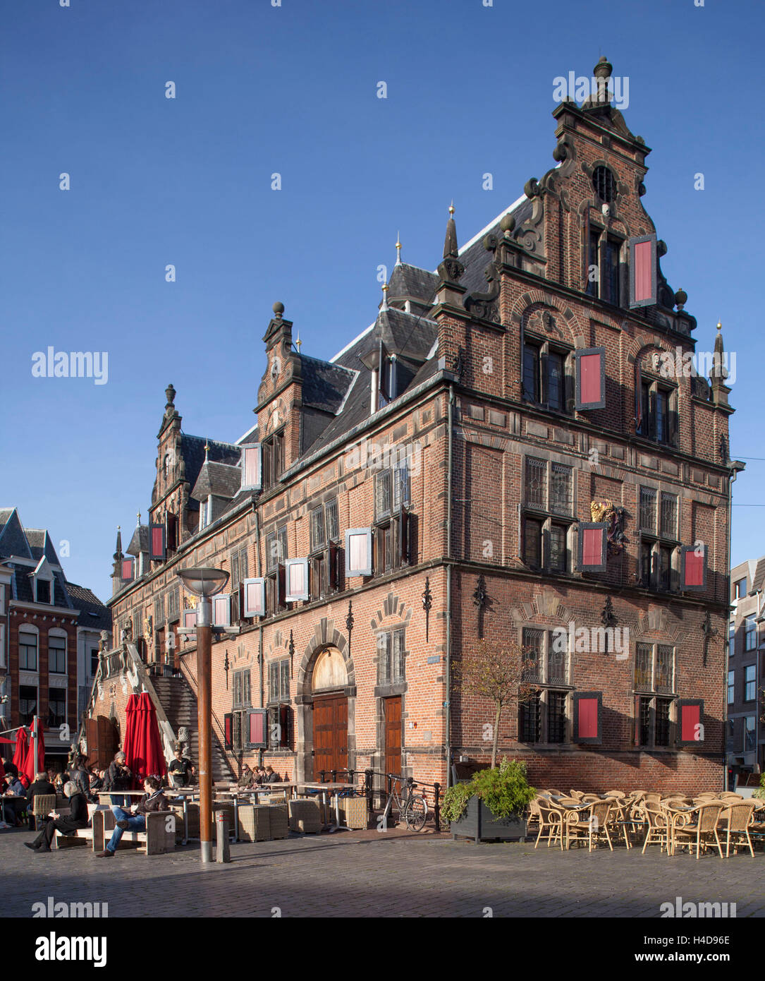 De waagh nijmegen hi-res stock photography and images - Alamy De waagh nijmegen hi-res stock photography and images - Alamy