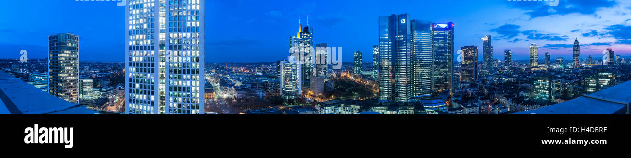 Commerzbank turm hi-res stock photography and images - Alamy