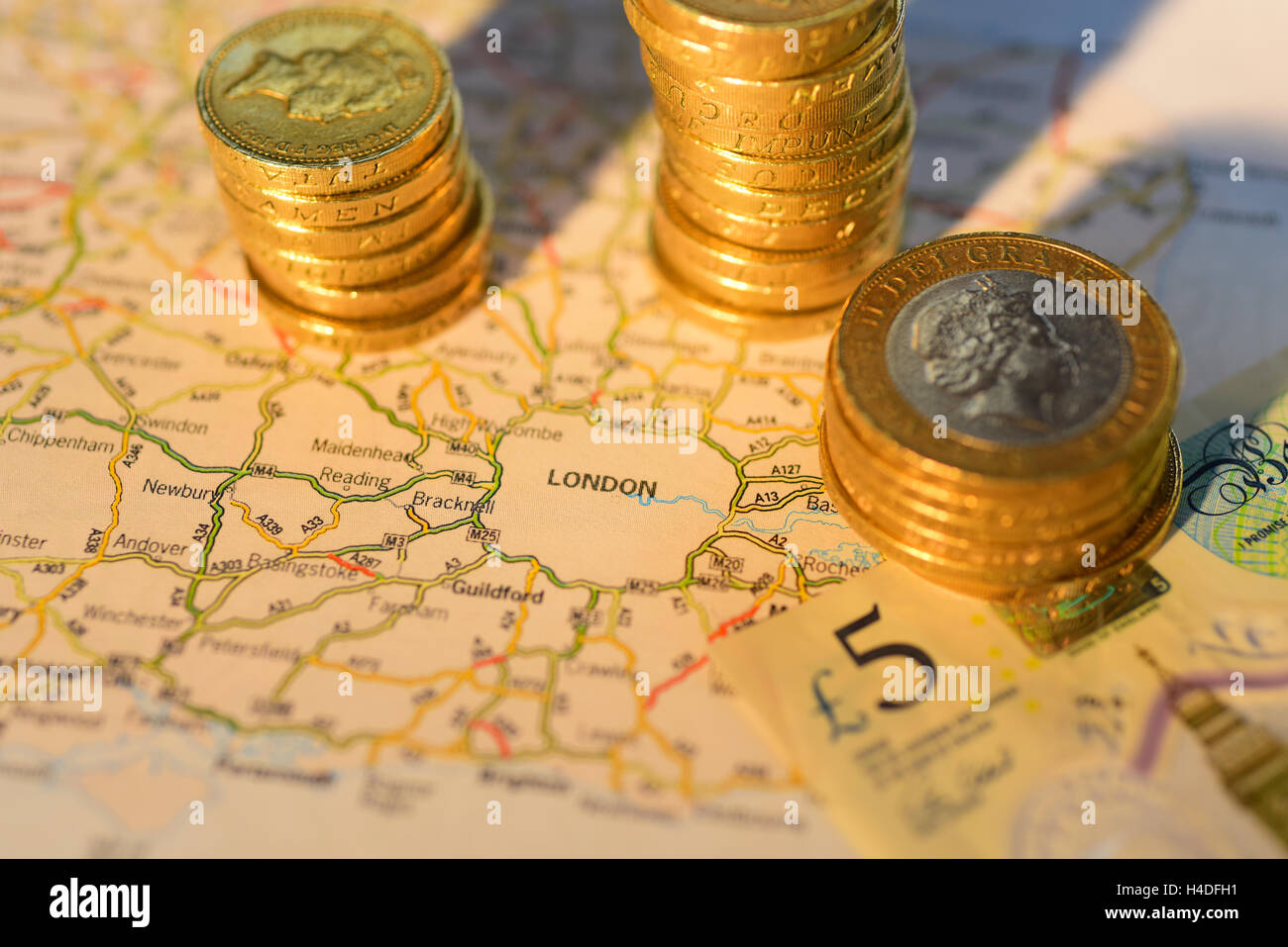 Map of great britain pound coins hi-res stock photography and images ...