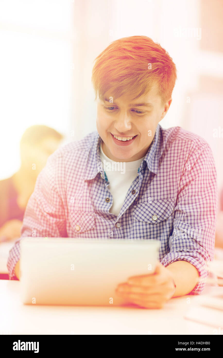 Student class presentation computer hi-res stock photography and images ...