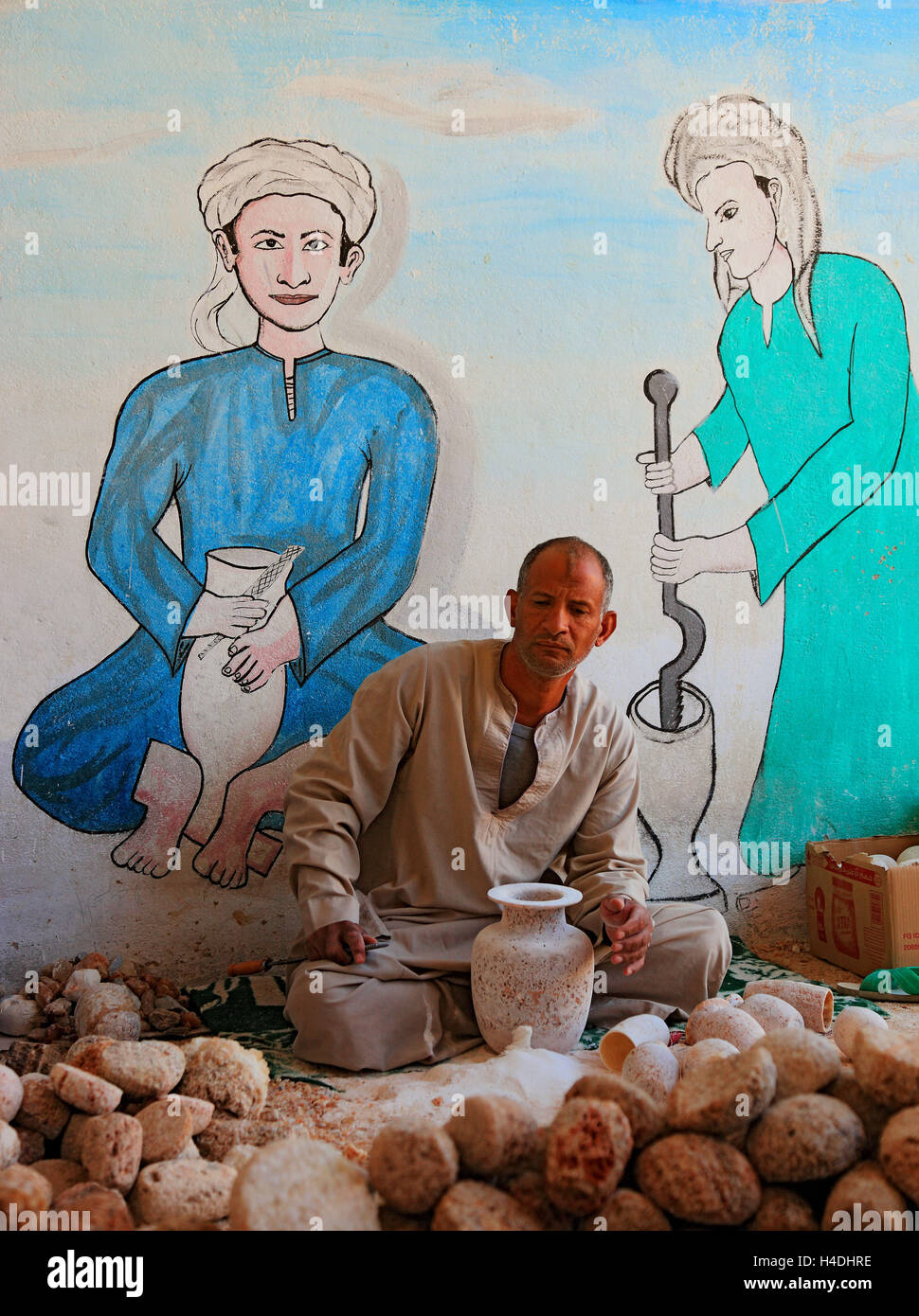 Alabaster factory luxor egypt hi-res stock photography and images - Alamy