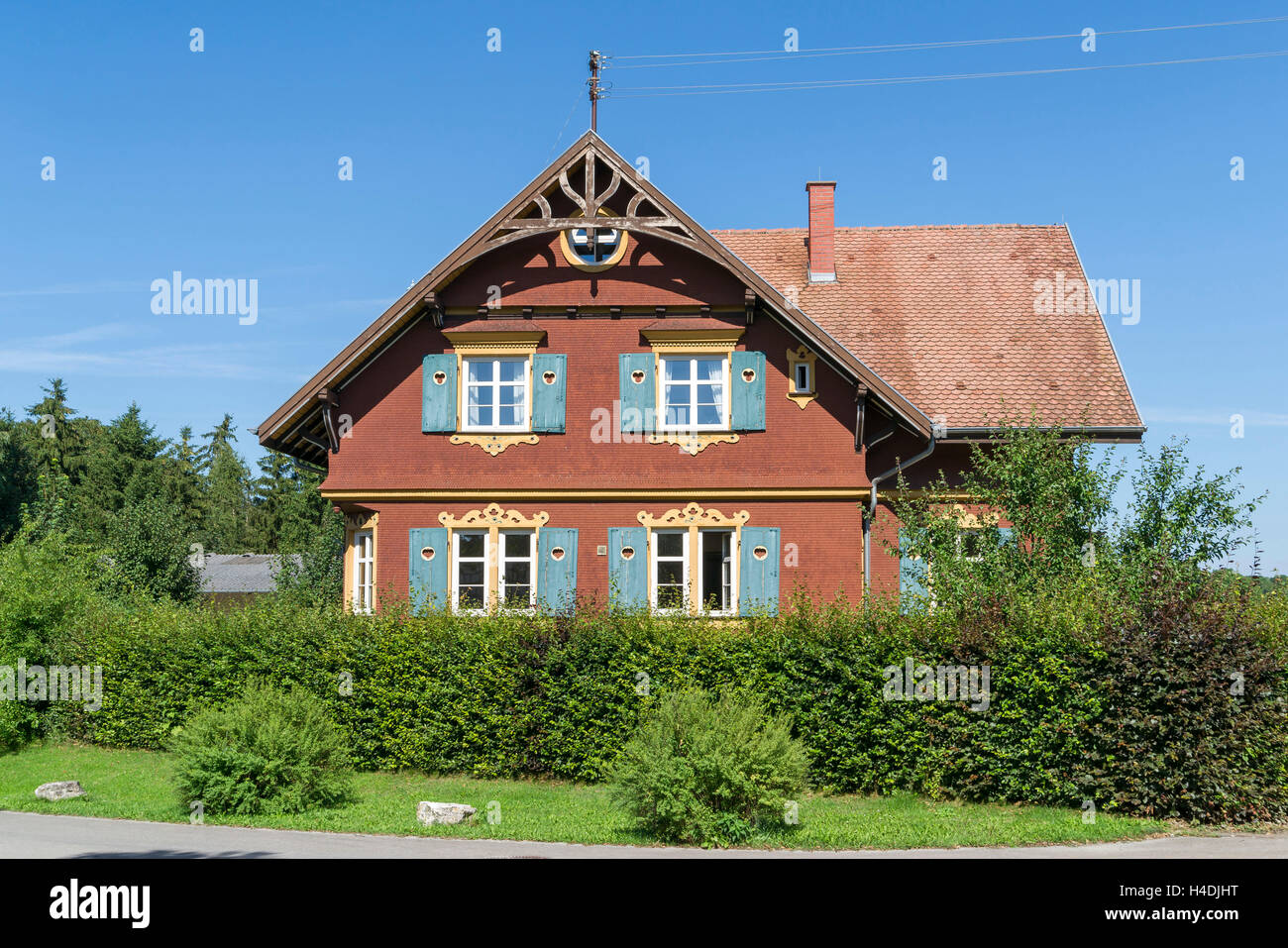 Old foresters house hi-res stock photography and images - Alamy