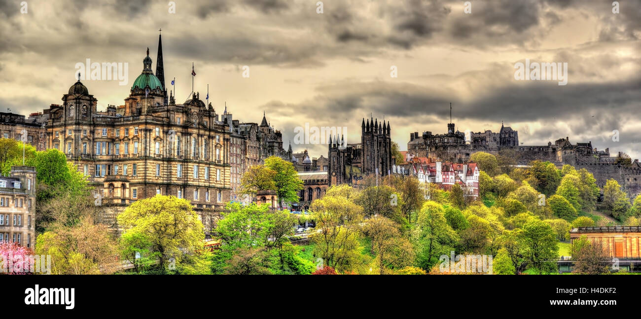 Edinburgh College High Resolution Stock Photography and Images - Alamy