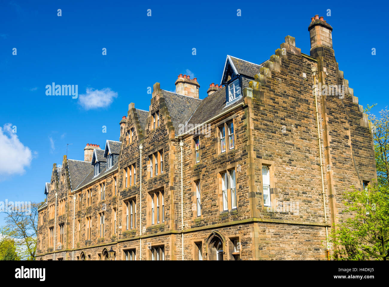 The Square building of the University of Glasgow - Scotland Stock Photo ...