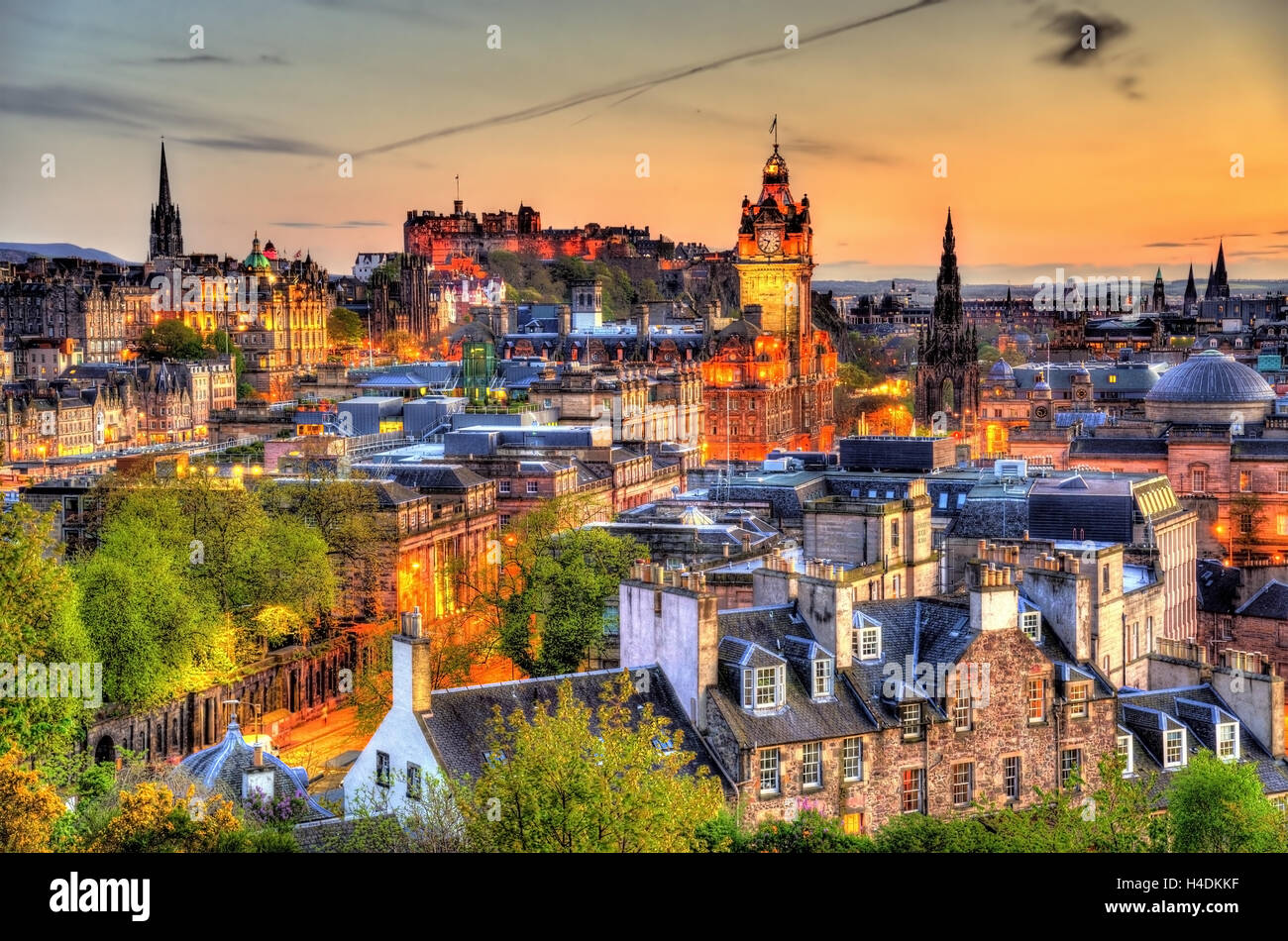 View of the city centre of Edinburgh - Scotland Stock Photo - Alamy