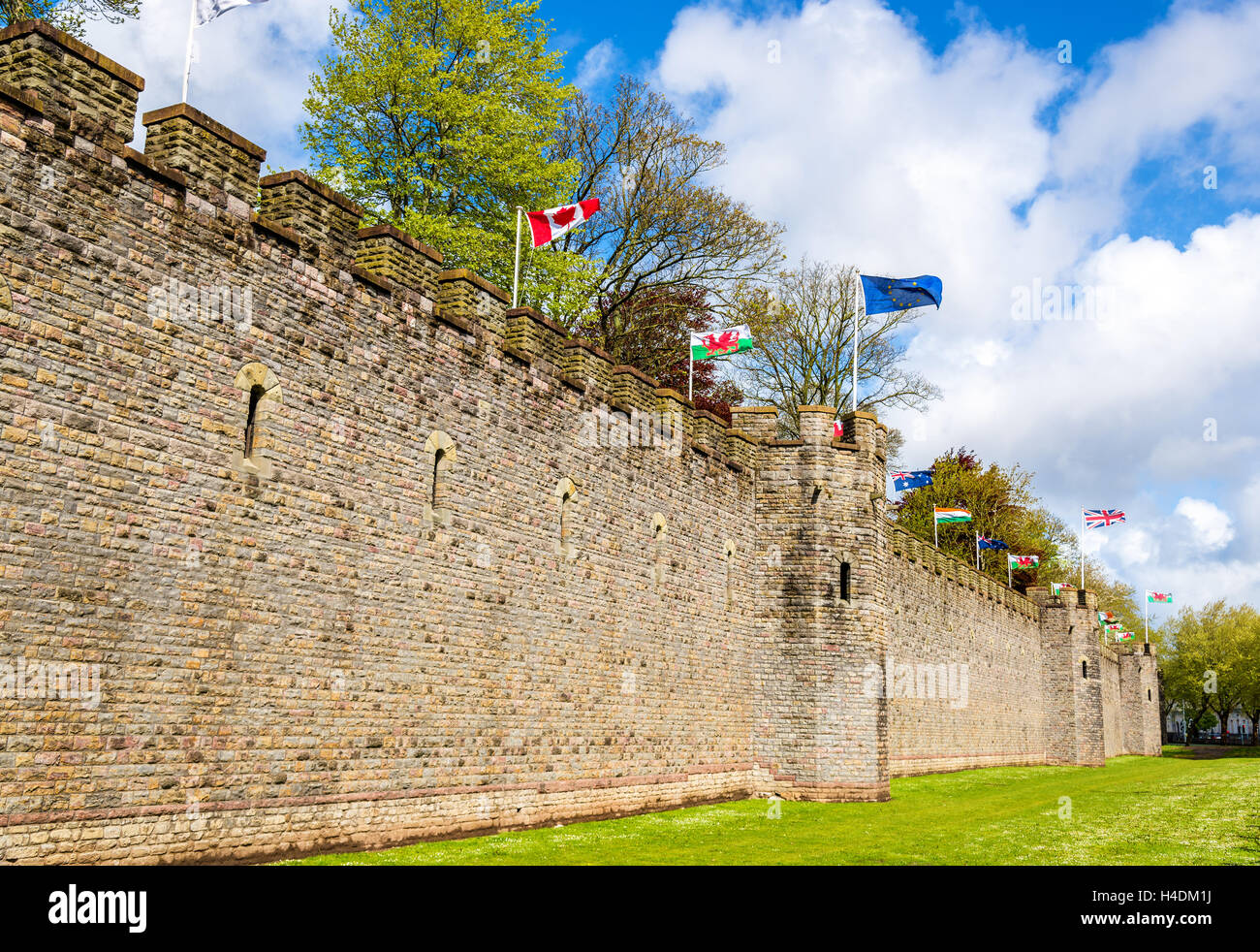 Visit cardiff castle hi-res stock photography and images - Alamy