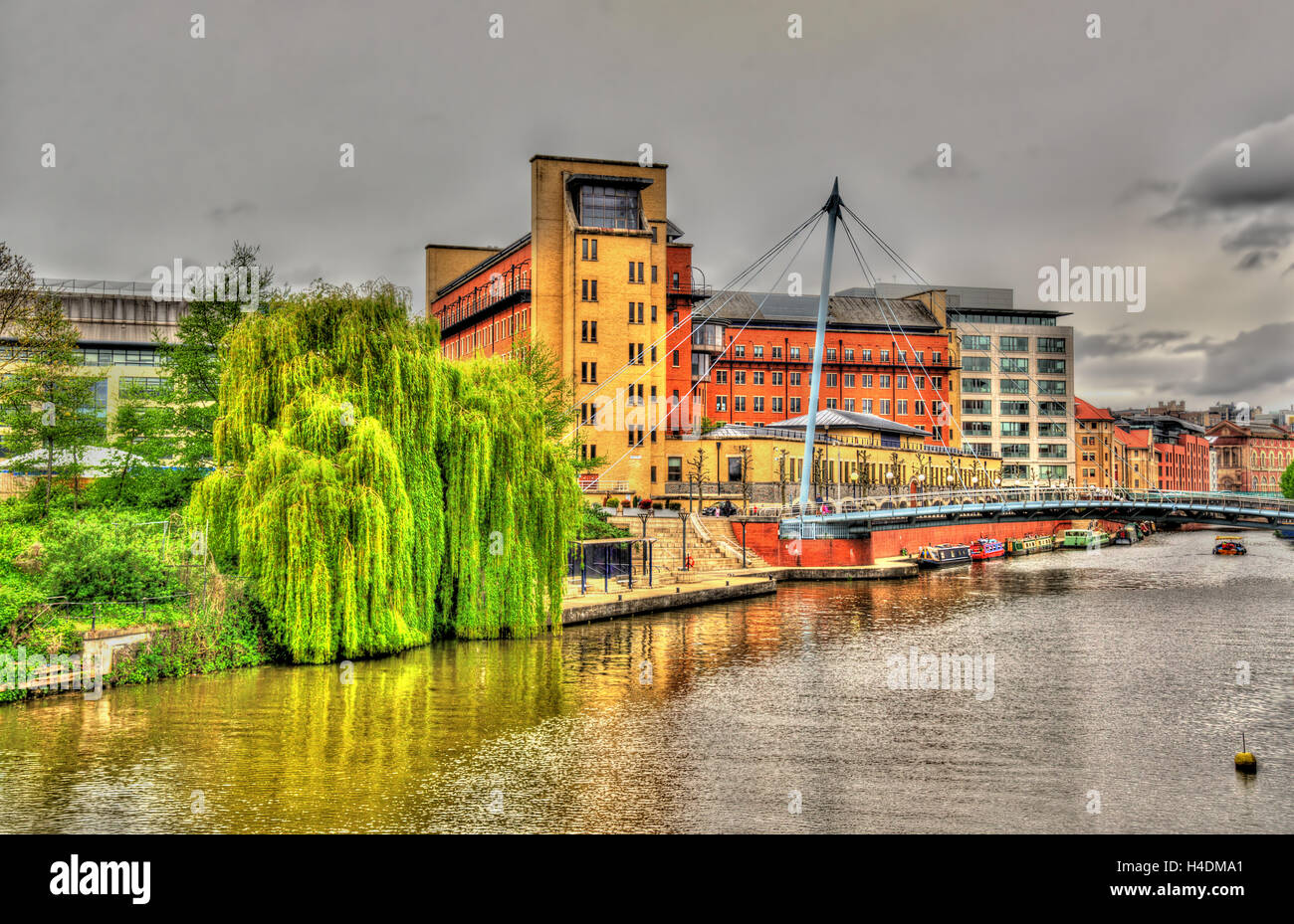 Valentine's Bridge in the Harbour of Bristol - England Stock Photo - Alamy