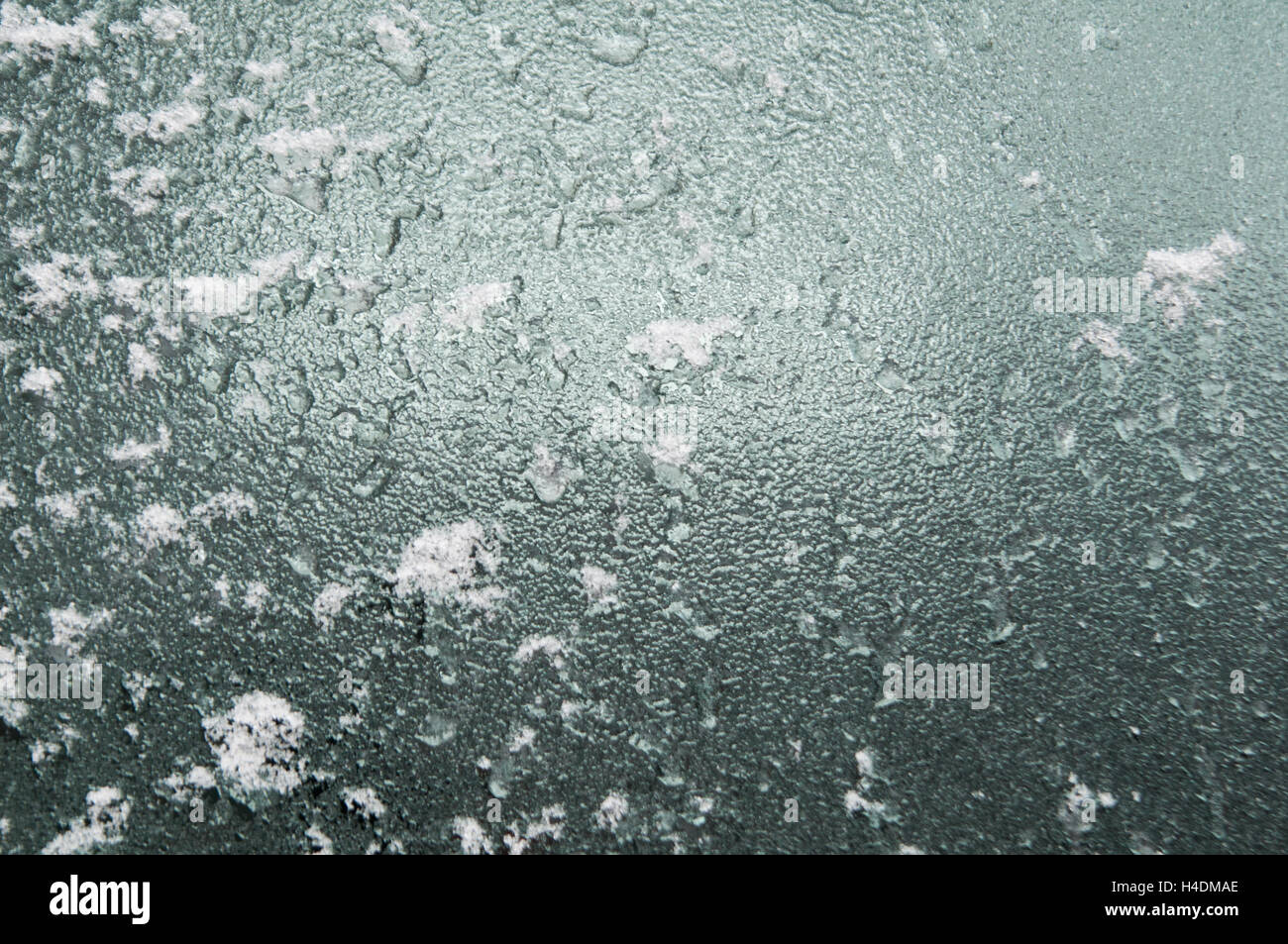 Ice covered window hi-res stock photography and images - Alamy