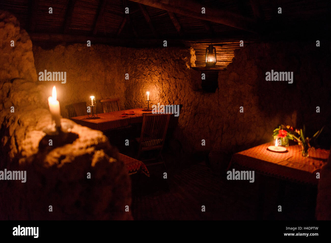 Dinner without her hi-res stock photography and images - Alamy