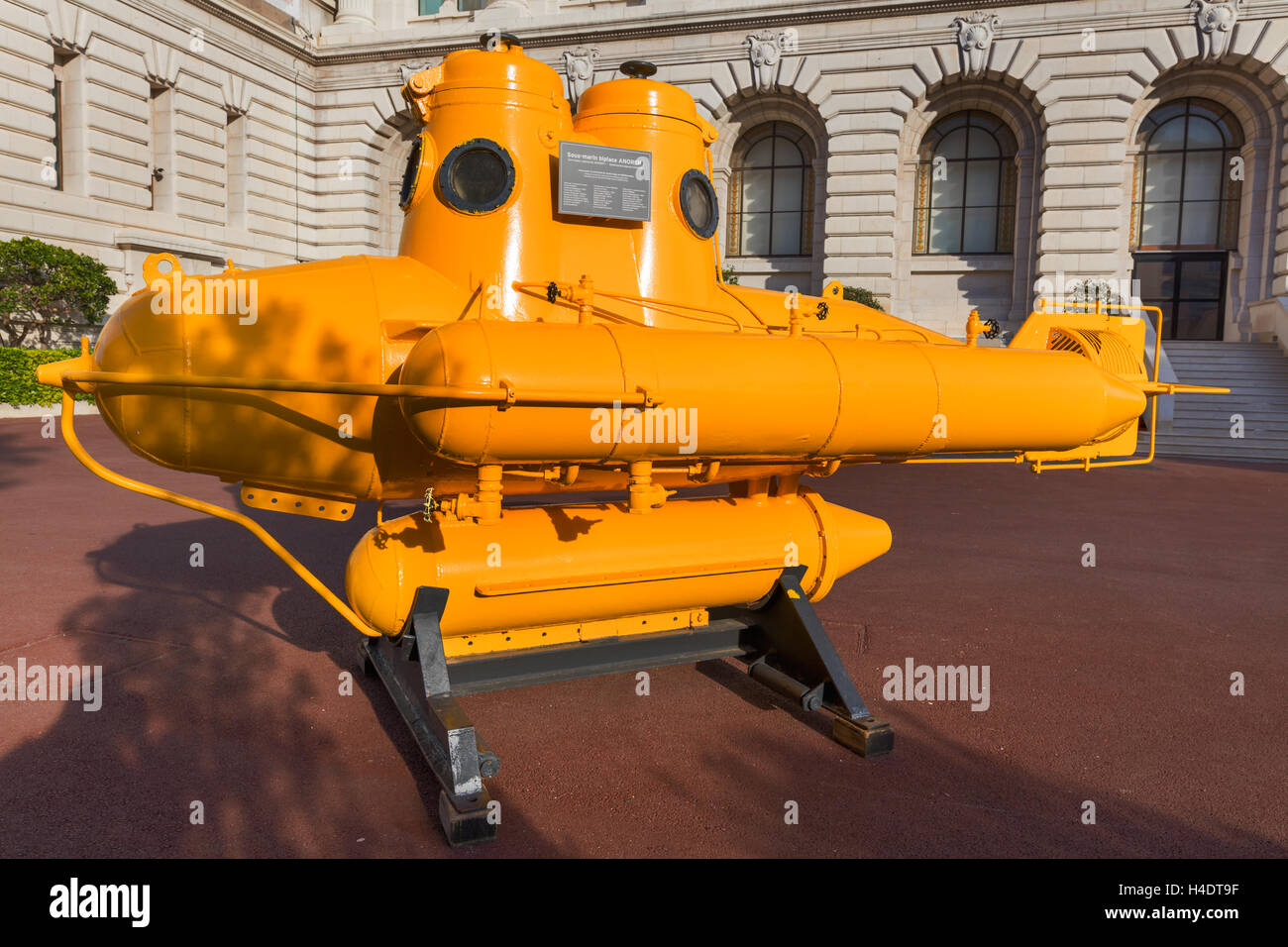 Oceanographic museum monaco submarine hi-res stock photography and ...