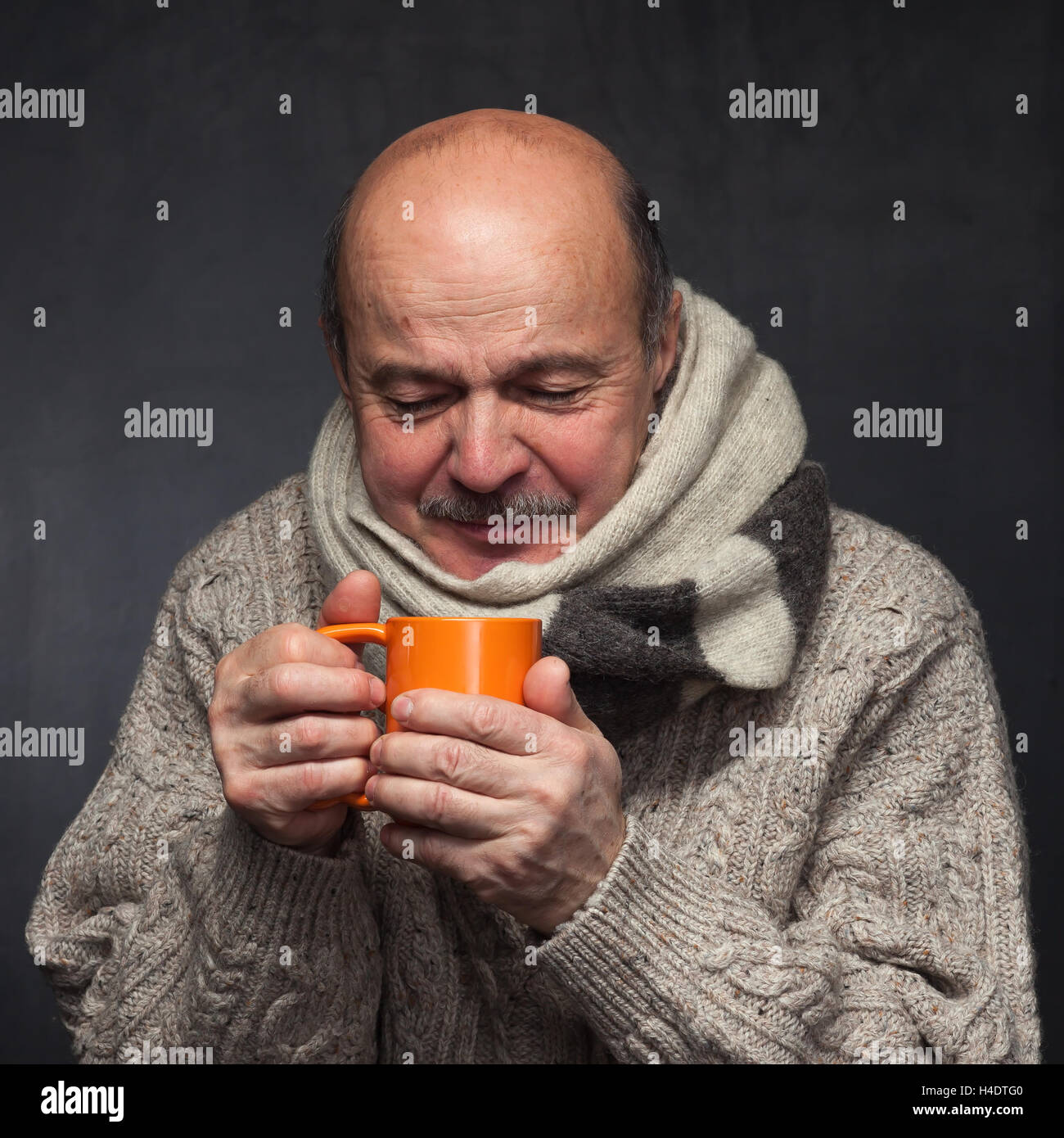 Cold stress hi-res stock photography and images - Alamy