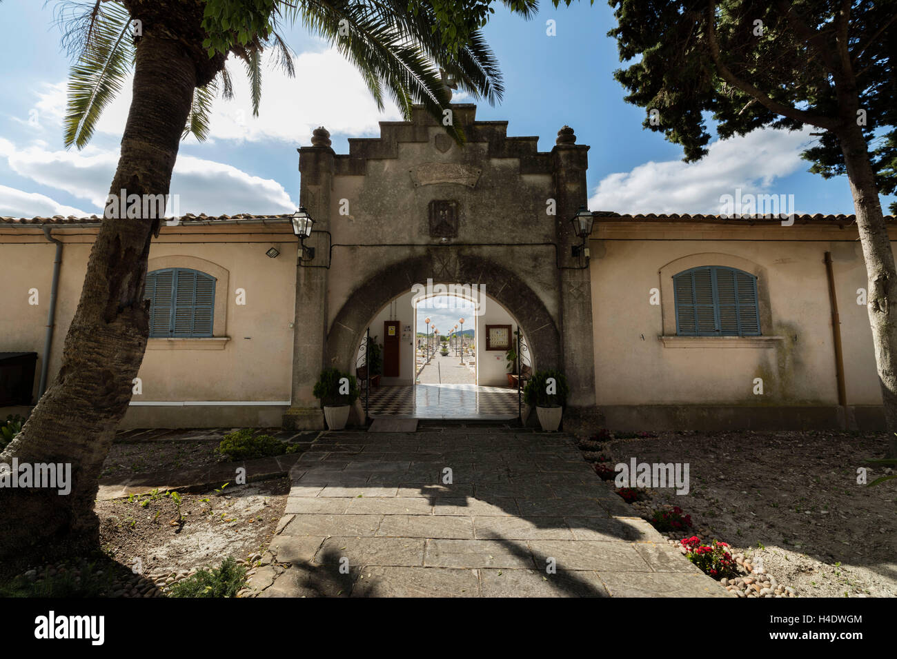 Spain, the Balearic Islands, island Majorca, Montuiri, cemetery Stock ...