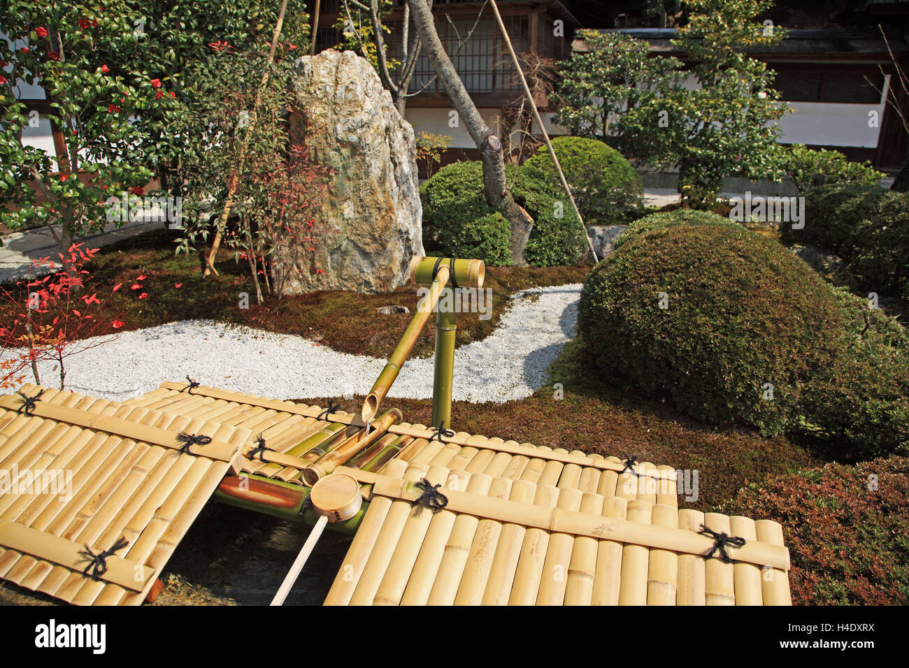 Japan, Kyoto, Fushimi Inari-Taisha Shrine, japanese guards Stock Photo ...