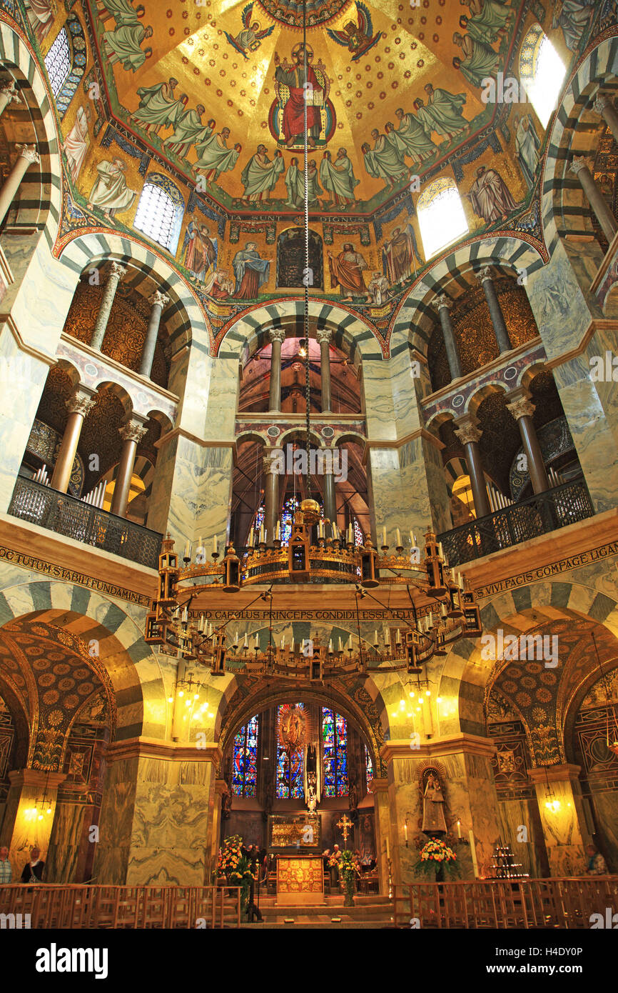 Aachen Cathedral Interior High Resolution Stock Photography and Images ...