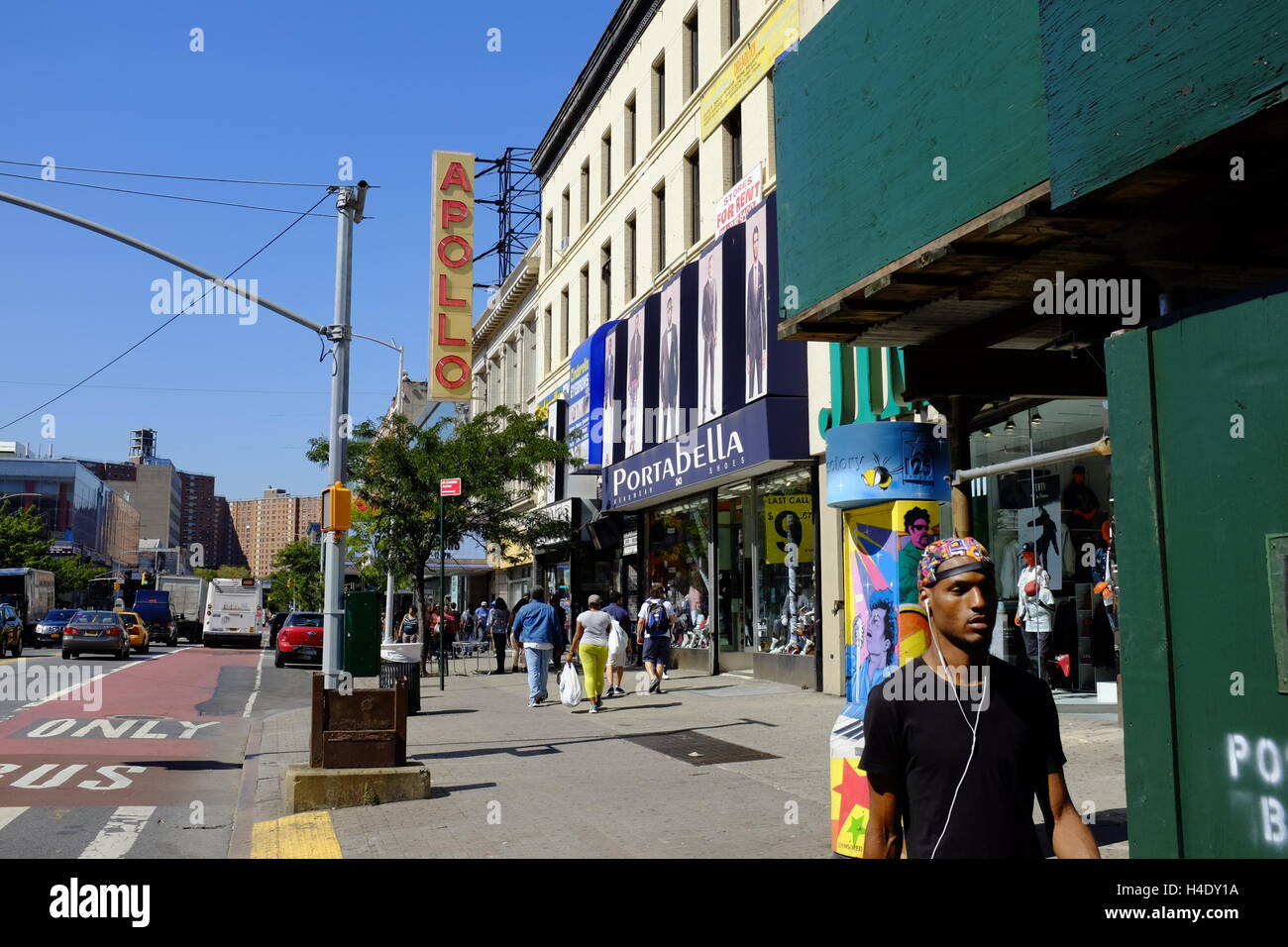 Nyc harlem apollo theater hi-res stock photography and images - Alamy