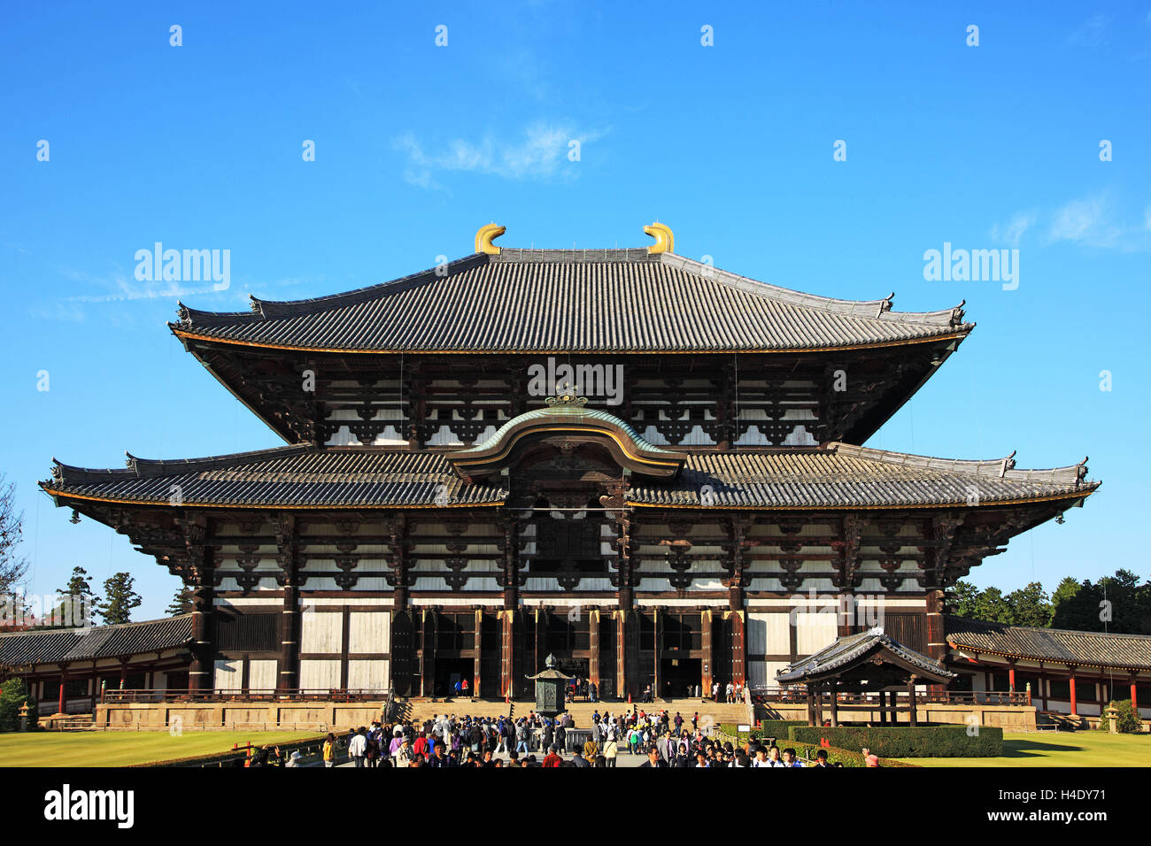 Japan, Nara, Nara park, Great Buddha sound Todaiji Temple, UNESCO World ...