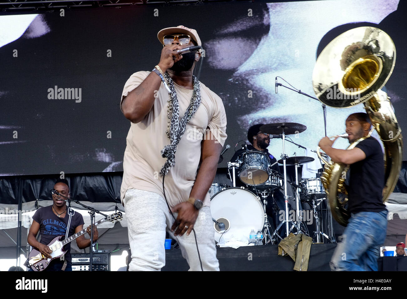 The Roots perform at Soundset Music Festival in St. Paul on May 29 ...