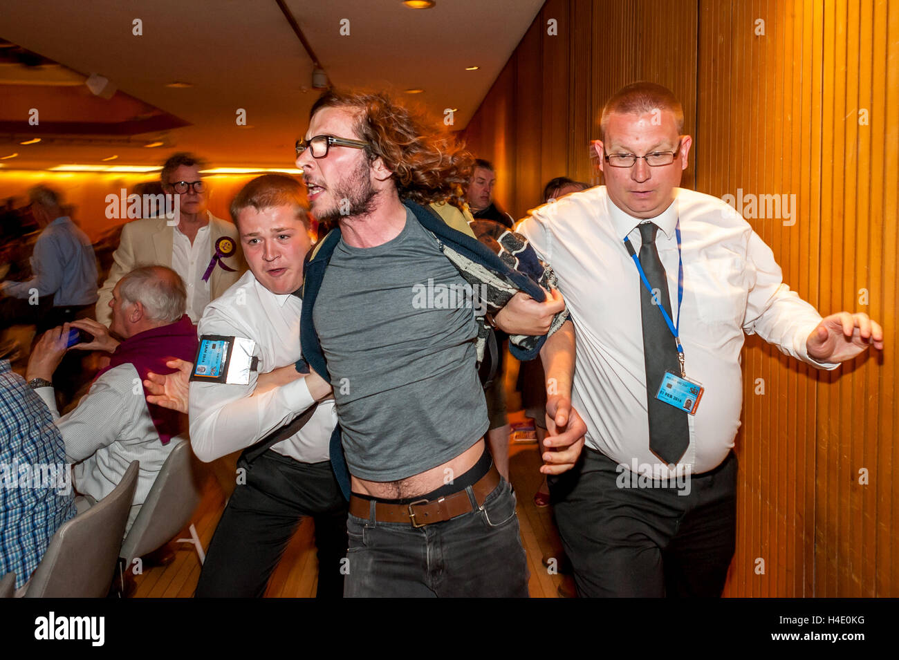 Protesters at Nigel Farage's UKIP meeting at Hove Town Hall this ...