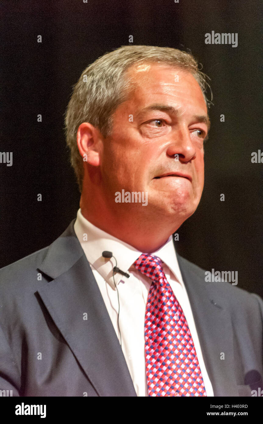 UKIP leader Nigel Farage onstage at Hove Town Hall Stock Photo - Alamy