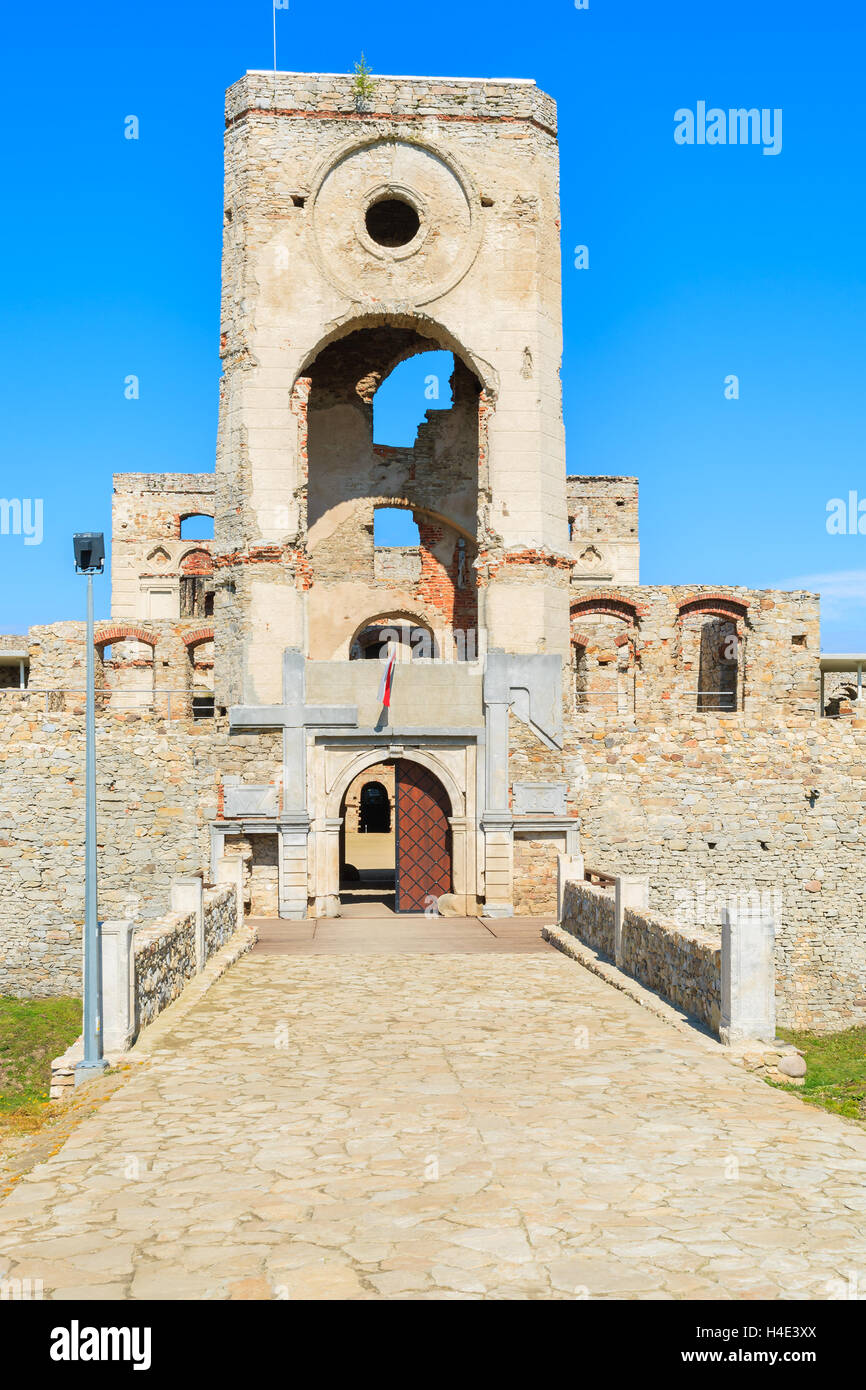 Entrance bridge outside hi-res stock photography and images - Alamy