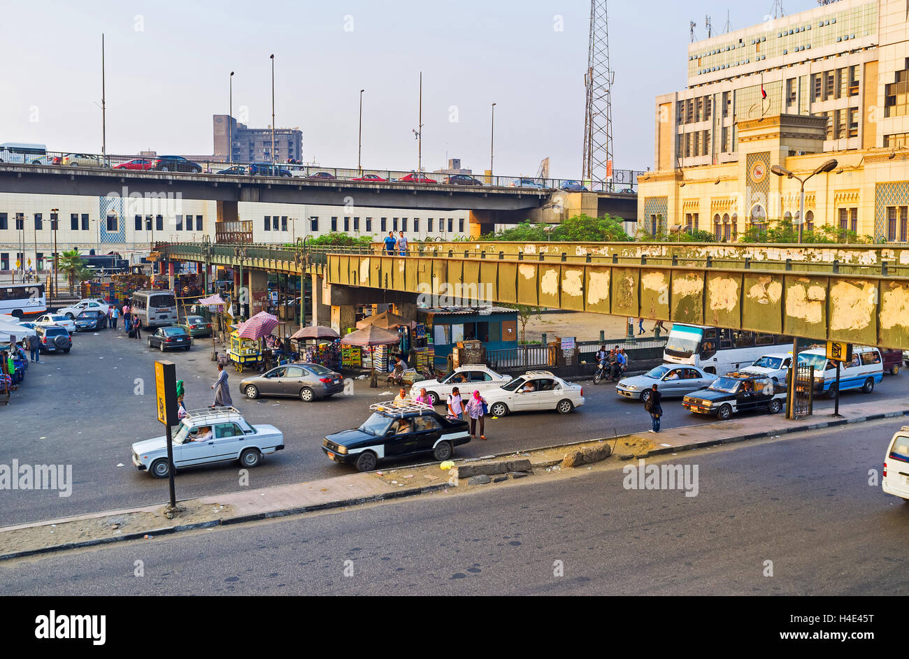 The traffic on the Ramses Square, Cairo, Egypt Stock Photo - Alamy