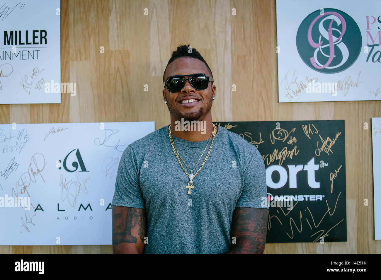 Weslye Saunders Colts