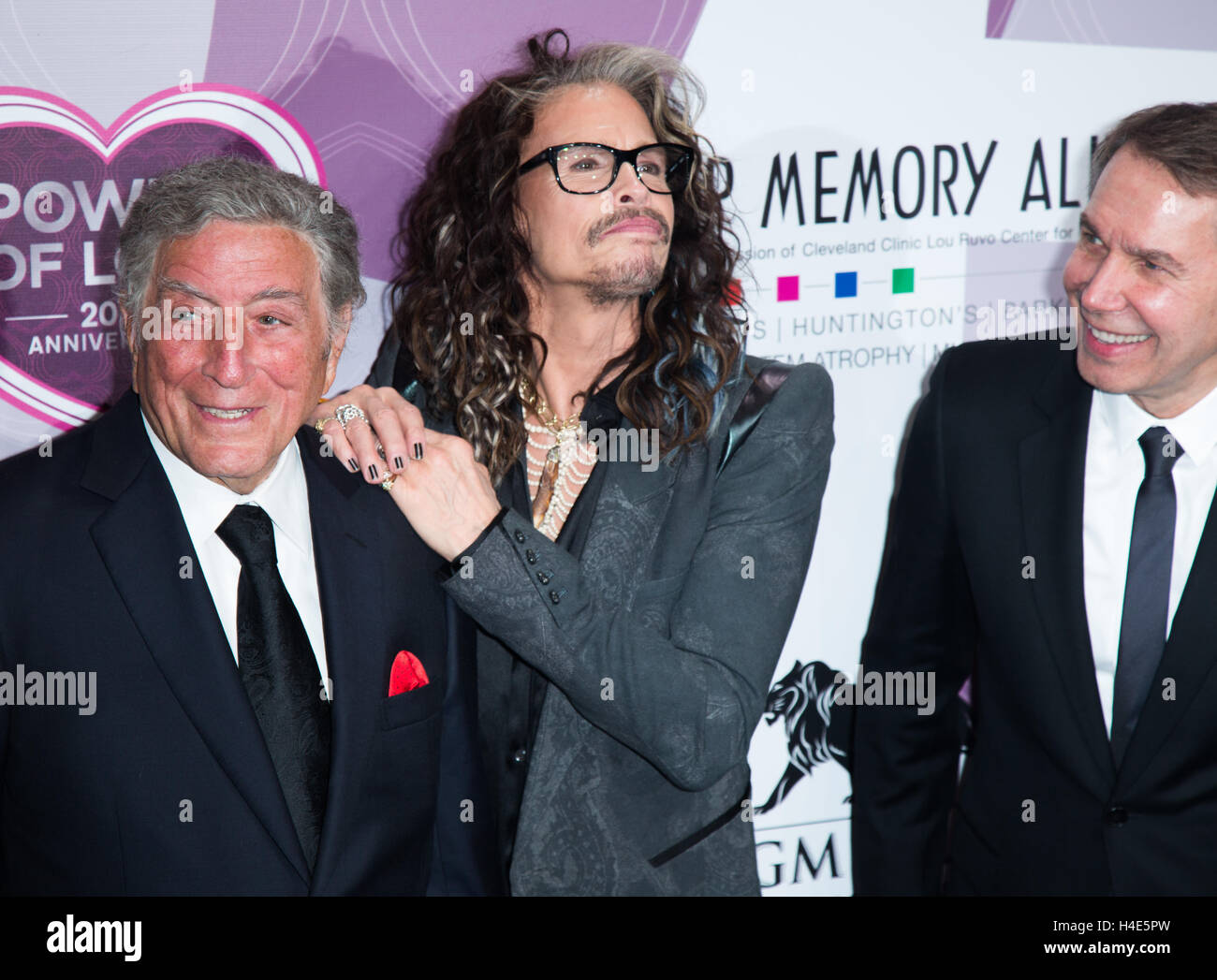 Tony Bennett, Steven Tyler, and Jeff Koons attend Memory Alive’s 20th ...